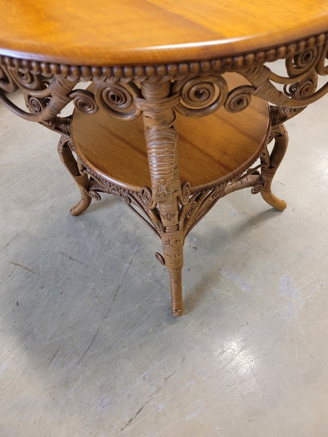 Vintage Wicker and Wood End Table Circa 1970's Set of 2 - Etsy