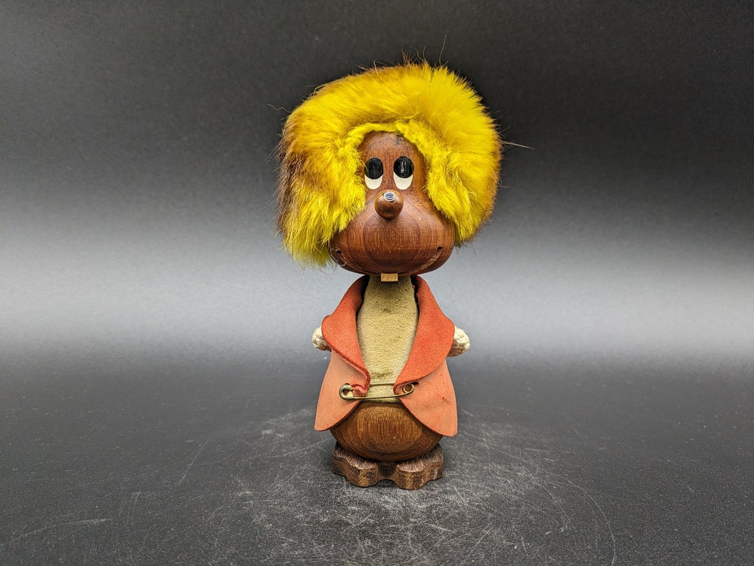 Teak Optimist Pessimist Figure Figure Wood Hairy Yellow Leather Mid ...