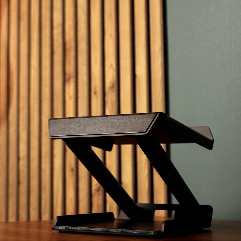 Premium Metal Speaker Stand With Leather Base | Anti-vibration Audio ...