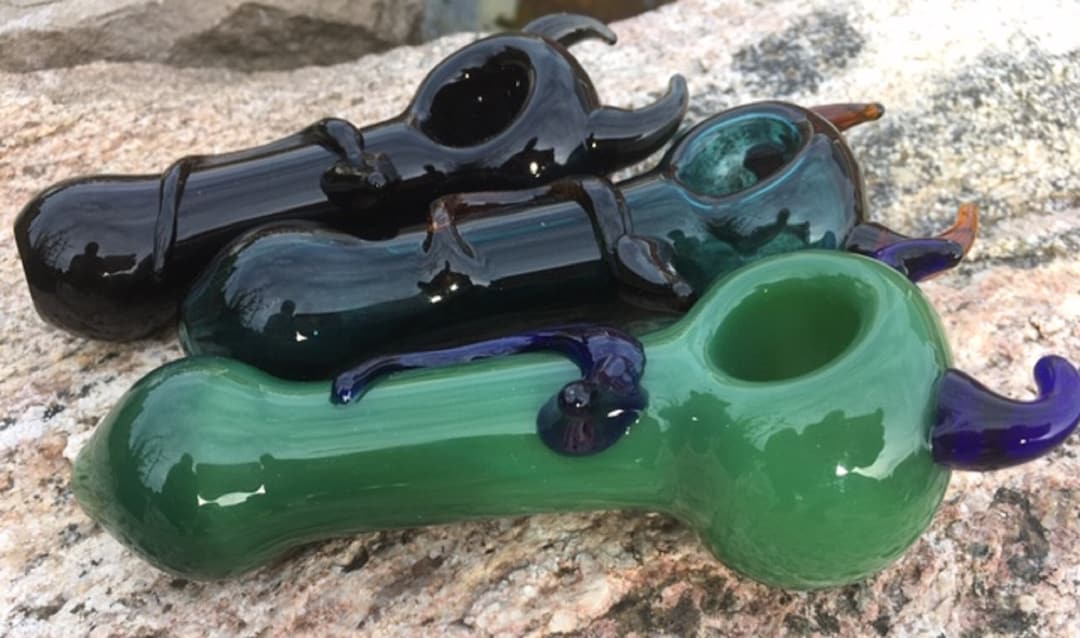 Glass Pipe, Glass Pipe With Devil Look, Cool Design Pipe, Hand Pipes ...