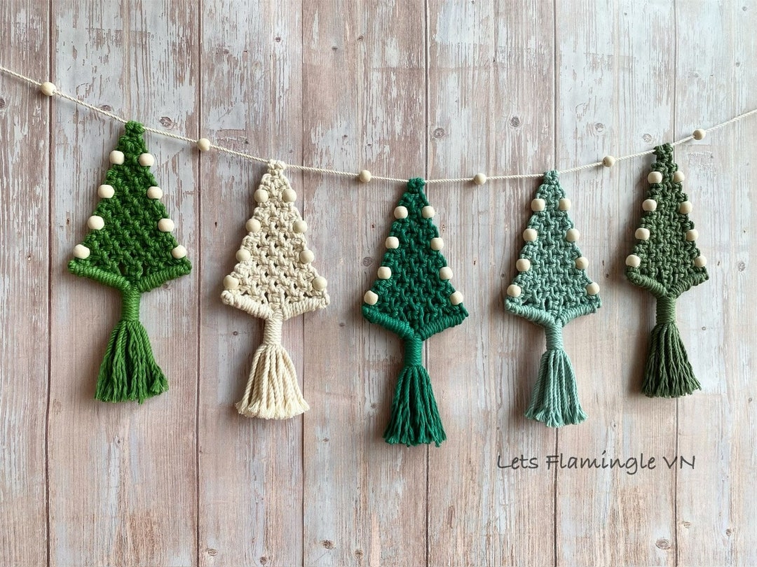 Macrame Christmas Tree Wall Hanging, Boho Christmas Tree Garland ...