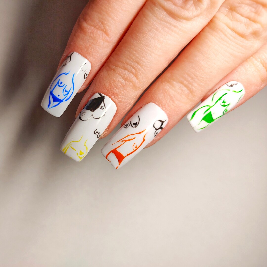 Ti(p)tts Press-on Nails - Etsy