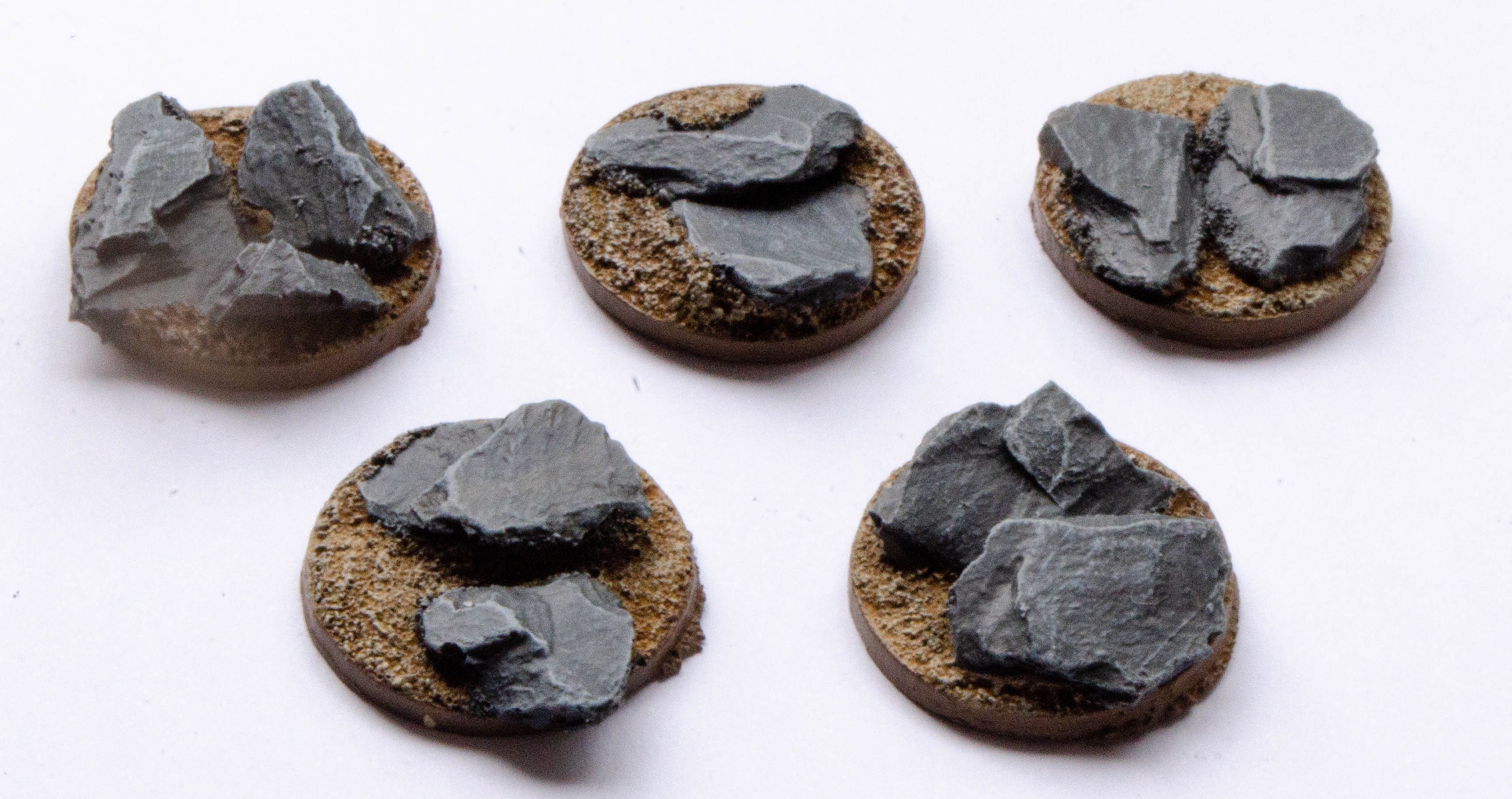 Miniature Bases Slate Rock Bases 25mm X 5 set A 40000 Dnd Wargaming AOS ...