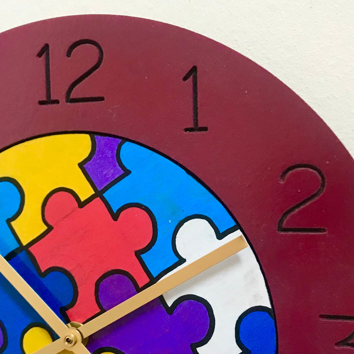 Novelty Bright Handmade Modern Battery Wall Clock With Puzzle Shape ...