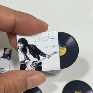 6pcs - 1:12 Assorted Retro Mini 50s 60s 70s 80s 90s Music Vinyl Albums ...