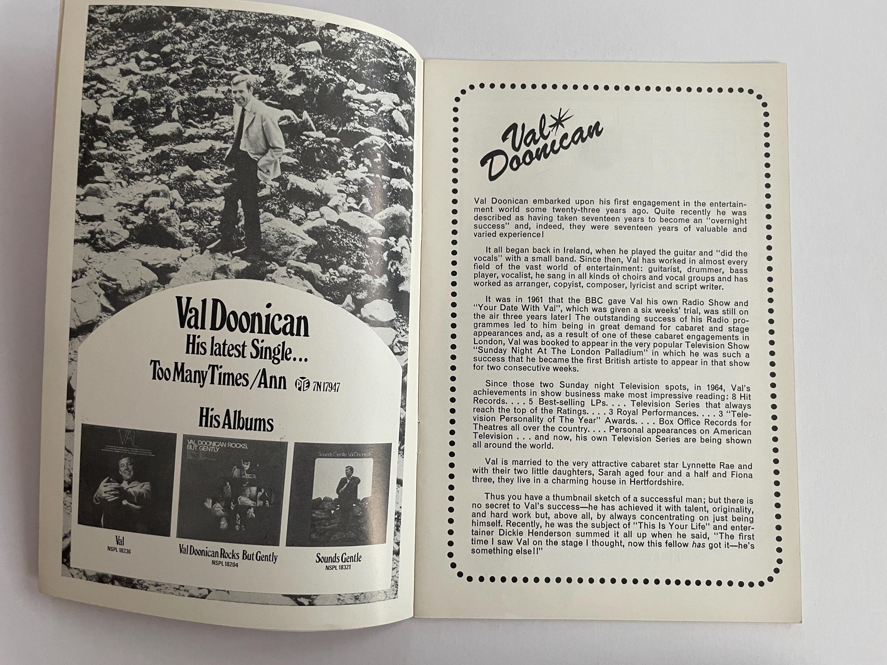 The Val Doonican Show (c 1970) London Palladium Vintage Playbill 1970s ...