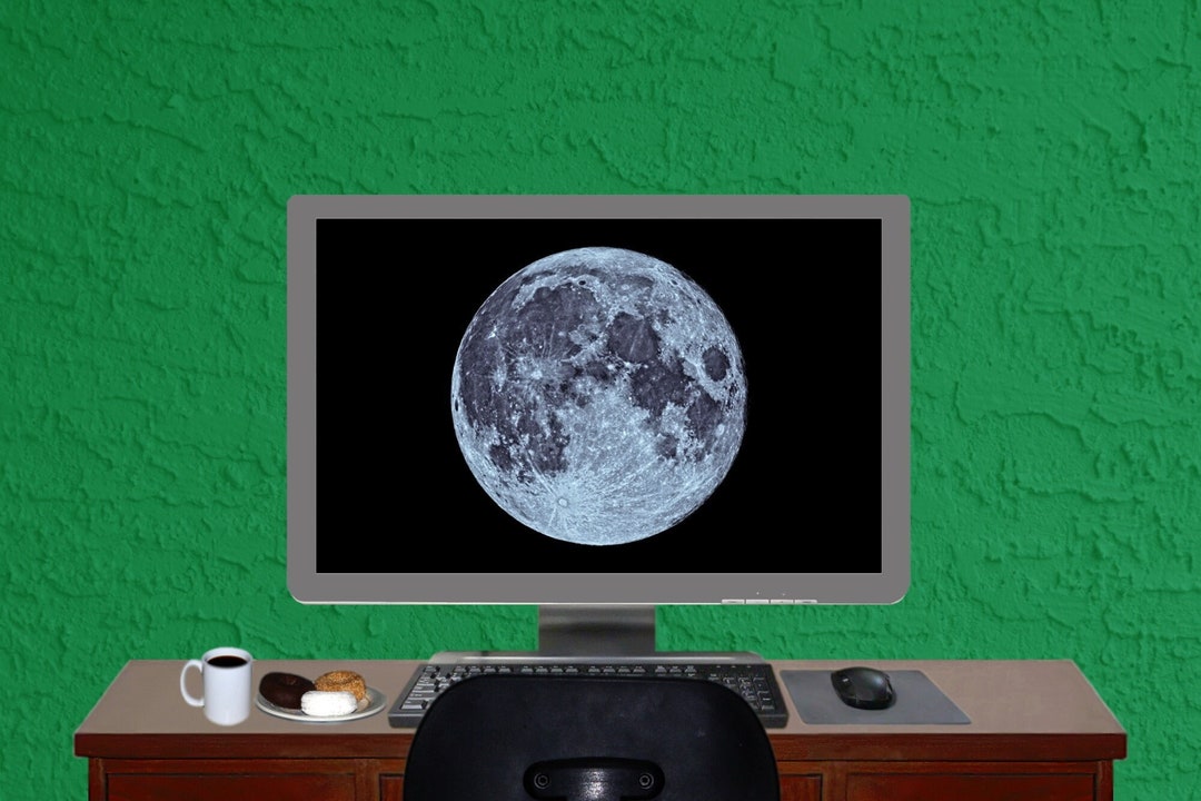 Moon Lock Screen, Desktop Wallpaper Full Hunters Moon, PC Wallpaper ...