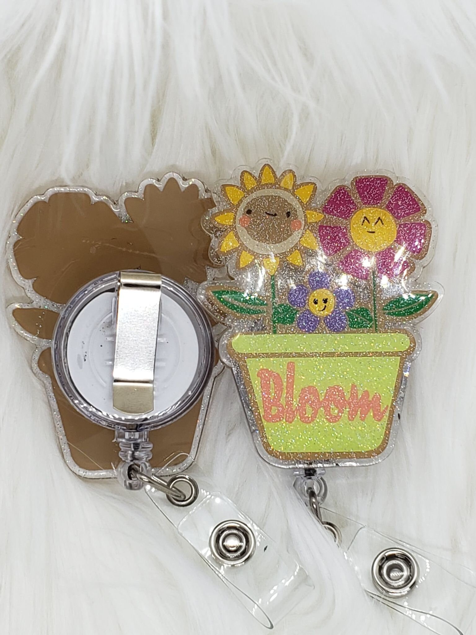 Bloom Flower badge Reel Interchangeable - Etsy.de