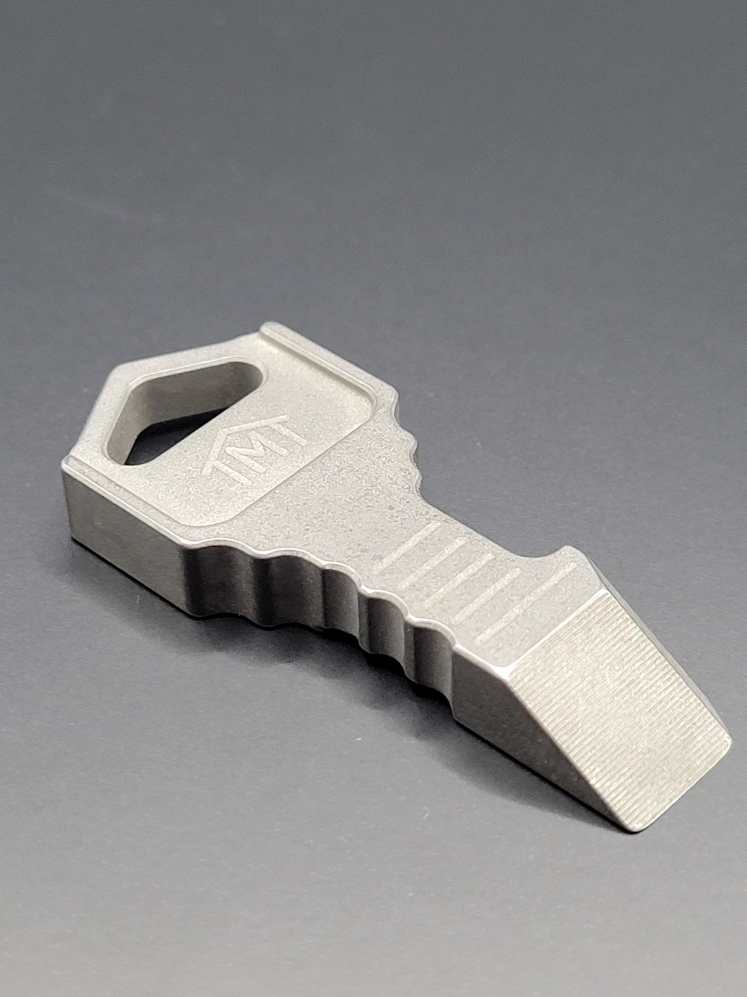 Tactkey- Titanium Prybar Key - Etsy