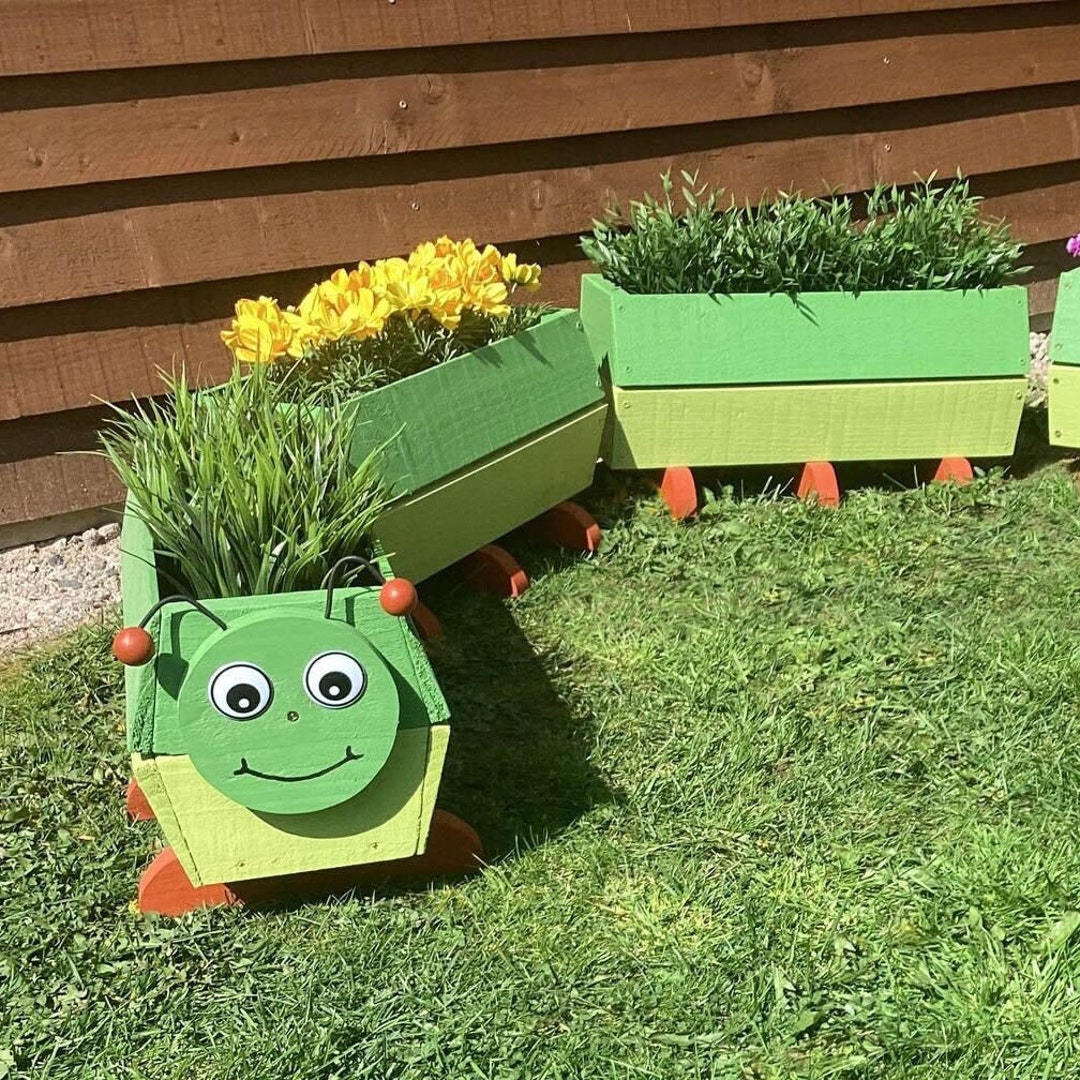 Wooden Caterpillar Planter - Etsy