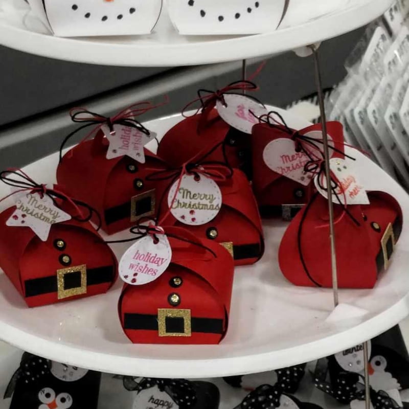 Curvy Keepsake Box - Etsy