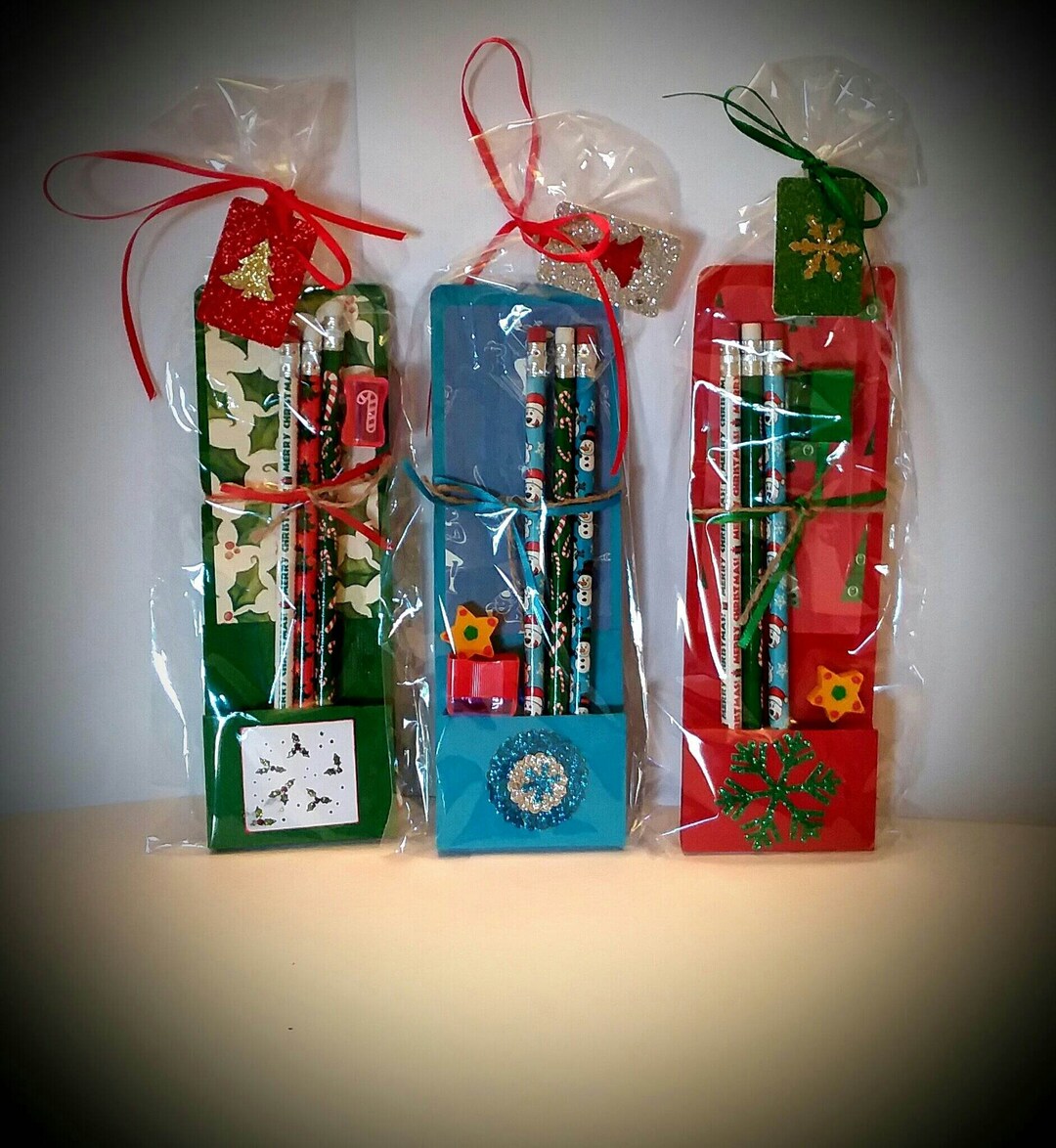 Christmas Pencil Pack - Stocking Stuffer - Etsy