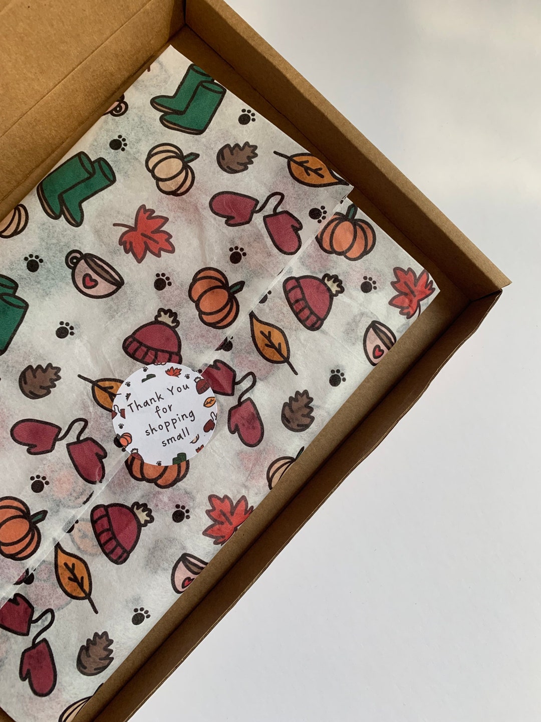 A4 Eco Friendly Recycled and Recyclable Tissue Paper Autumnal Pattern ...