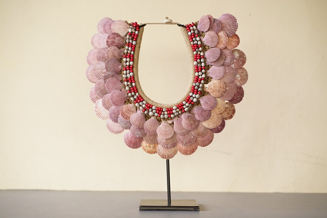 Papuan Sea Shell White Necklace Decor, Christmas Gift, Papua Tribes ...