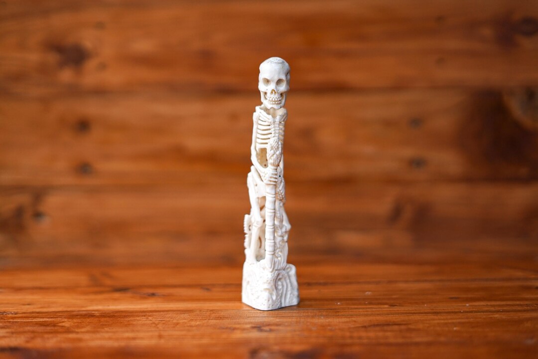 Skeleton Statue Carving, Christmas Gift, Angel Sculpture, Deer Antler ...