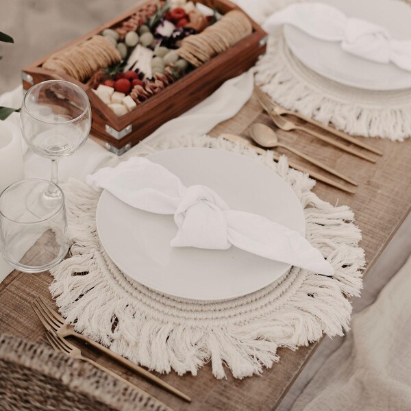 Plate Chargers - Etsy