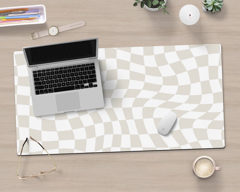 Cute Beige Desk Mat Checkered Y2k Aesthetic Desk Accessories Keyboard ...