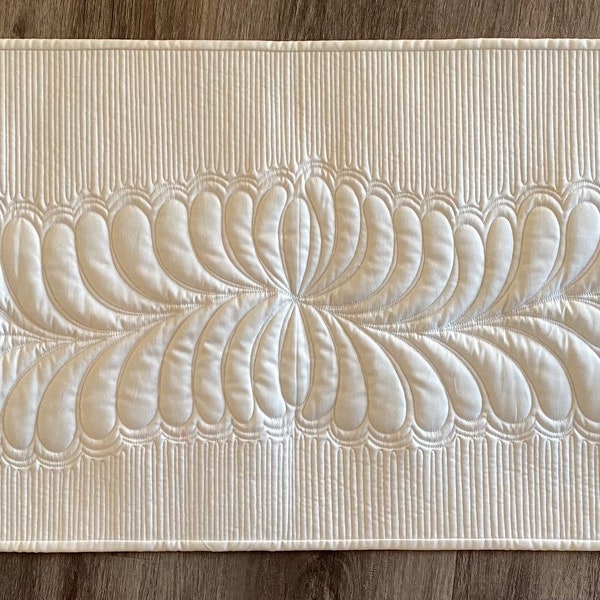 Quilted Table Runner - Etsy