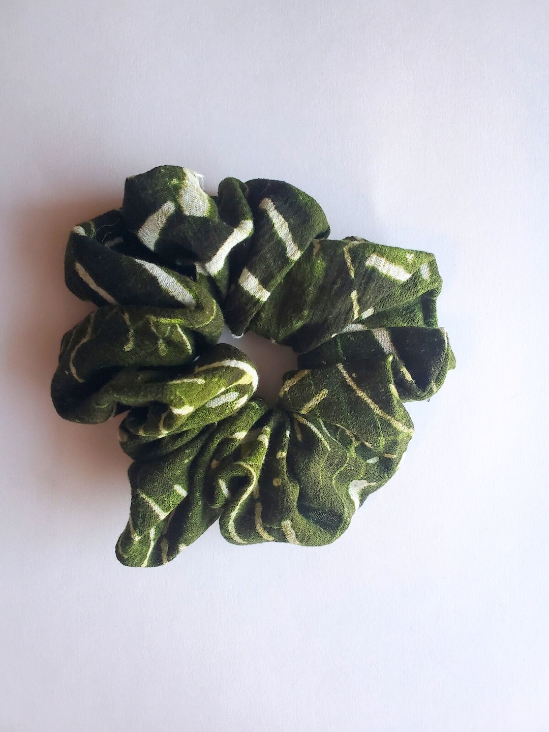 Green and Cream Greenery Jumbo Large Scrunchi Scrunchie Scrunchy - Etsy