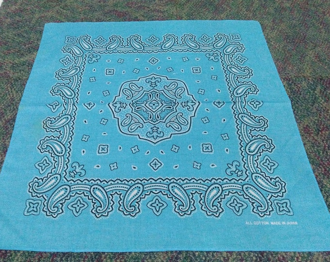 Made in the USA Paisley Bandanas Silver 3 Pack 100% Cotton 22 X 22 - Etsy