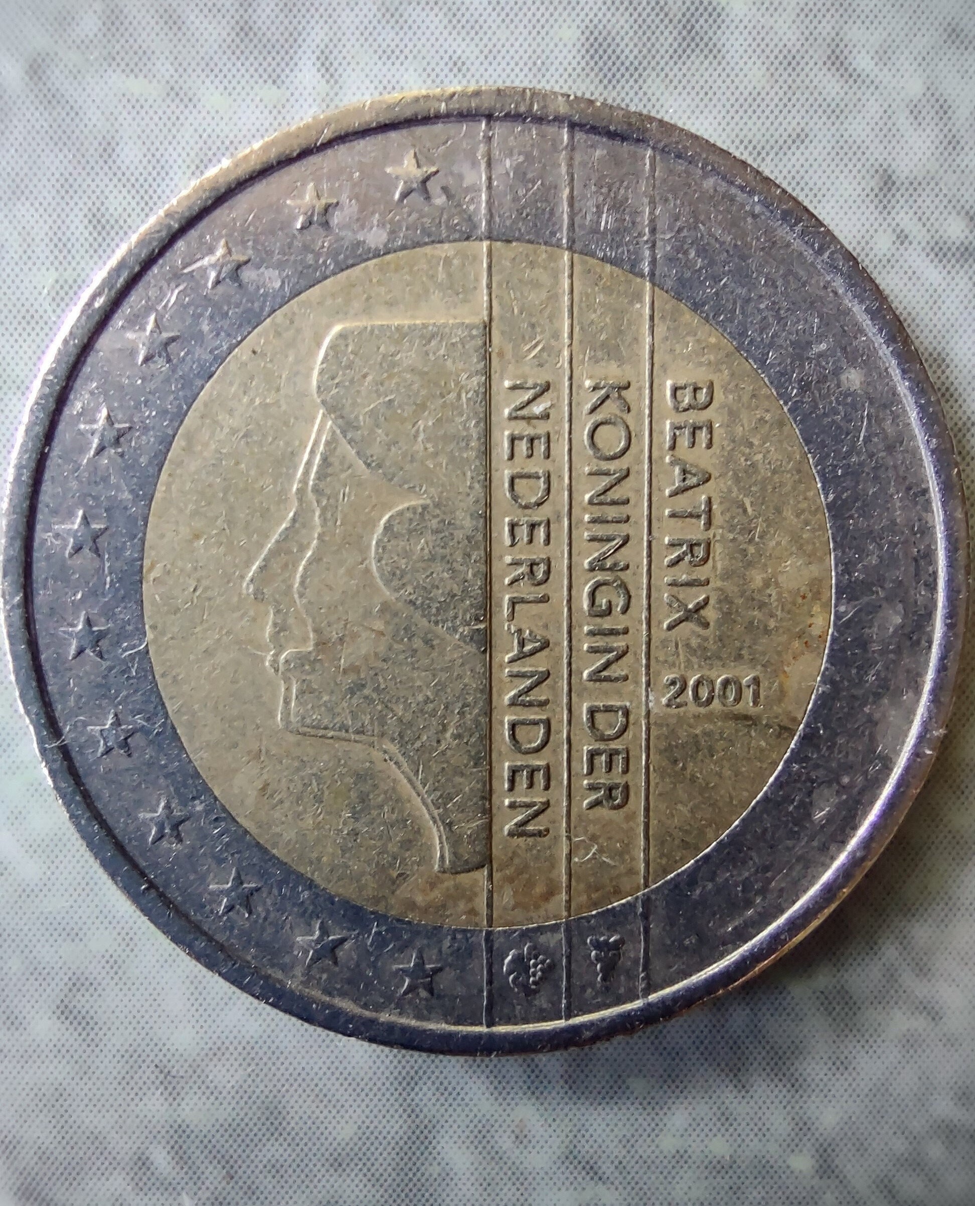 2 Euro Coin Netherlands 2001 Beatrix Star With Error - Etsy