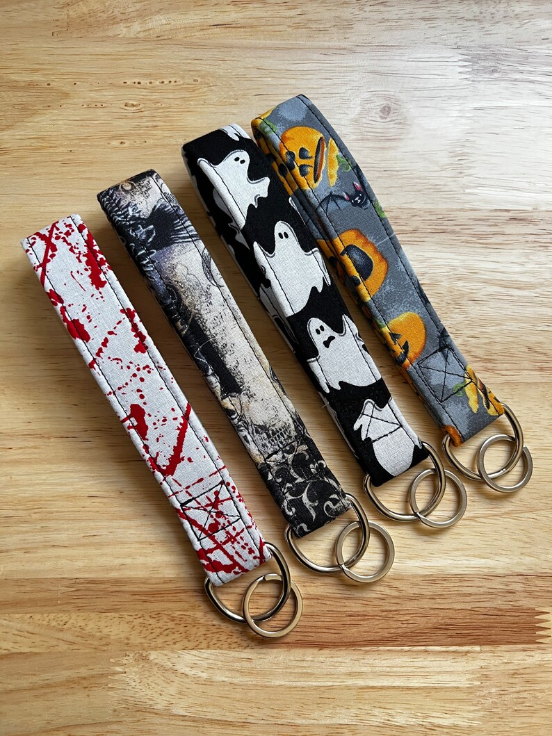 Halloween Wristlet Keychain, Fabric Key Fob, Pumpkins Bats Ghosts Blood ...
