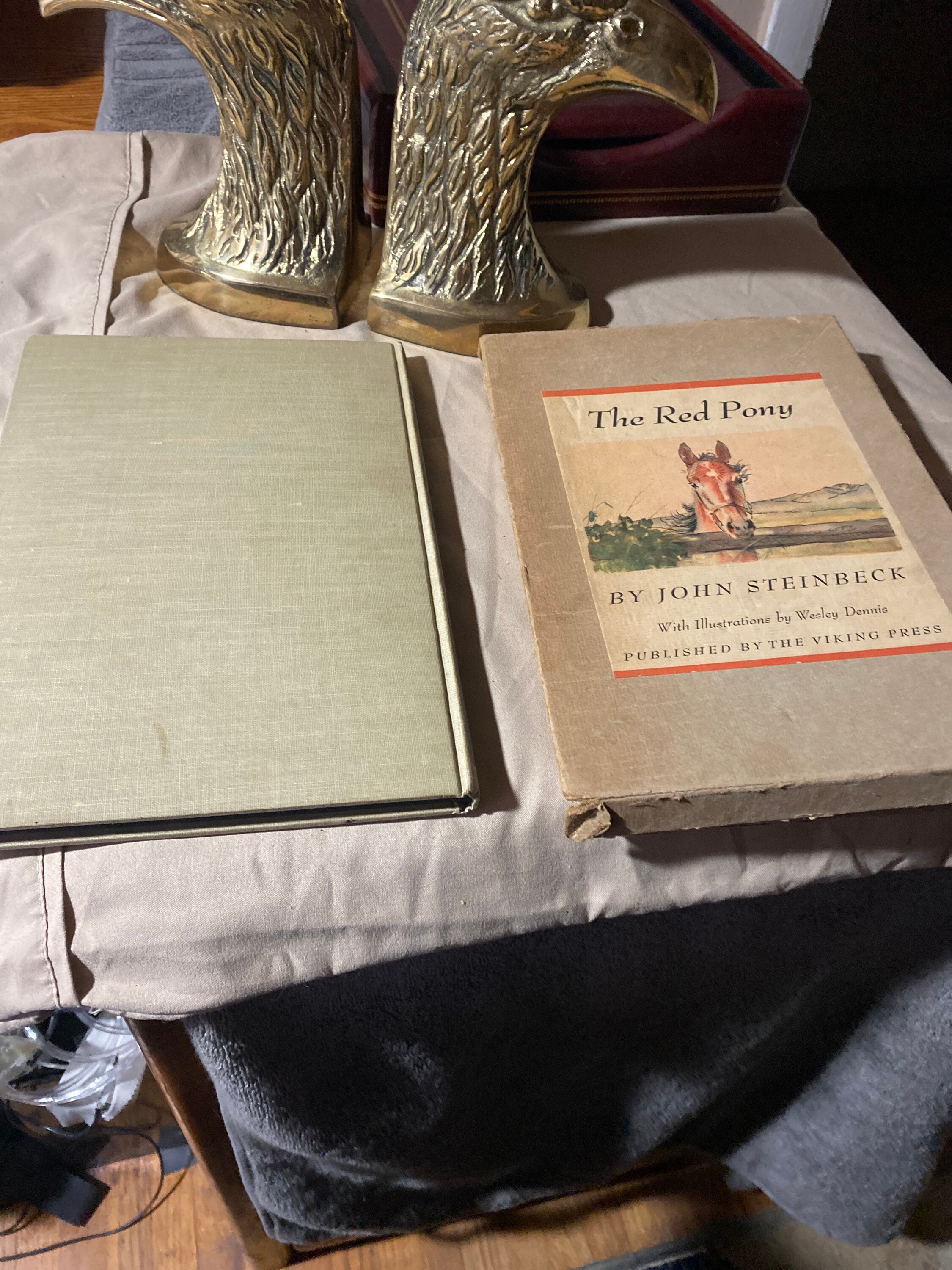 The Red Pony, by John Steinbeck, 1945 First Illustrated Edition - Etsy