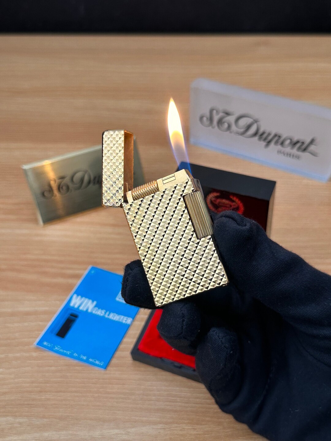 Vintage 1980 Win Gold Finish Patterned High Quality Lighter \ With Box ...