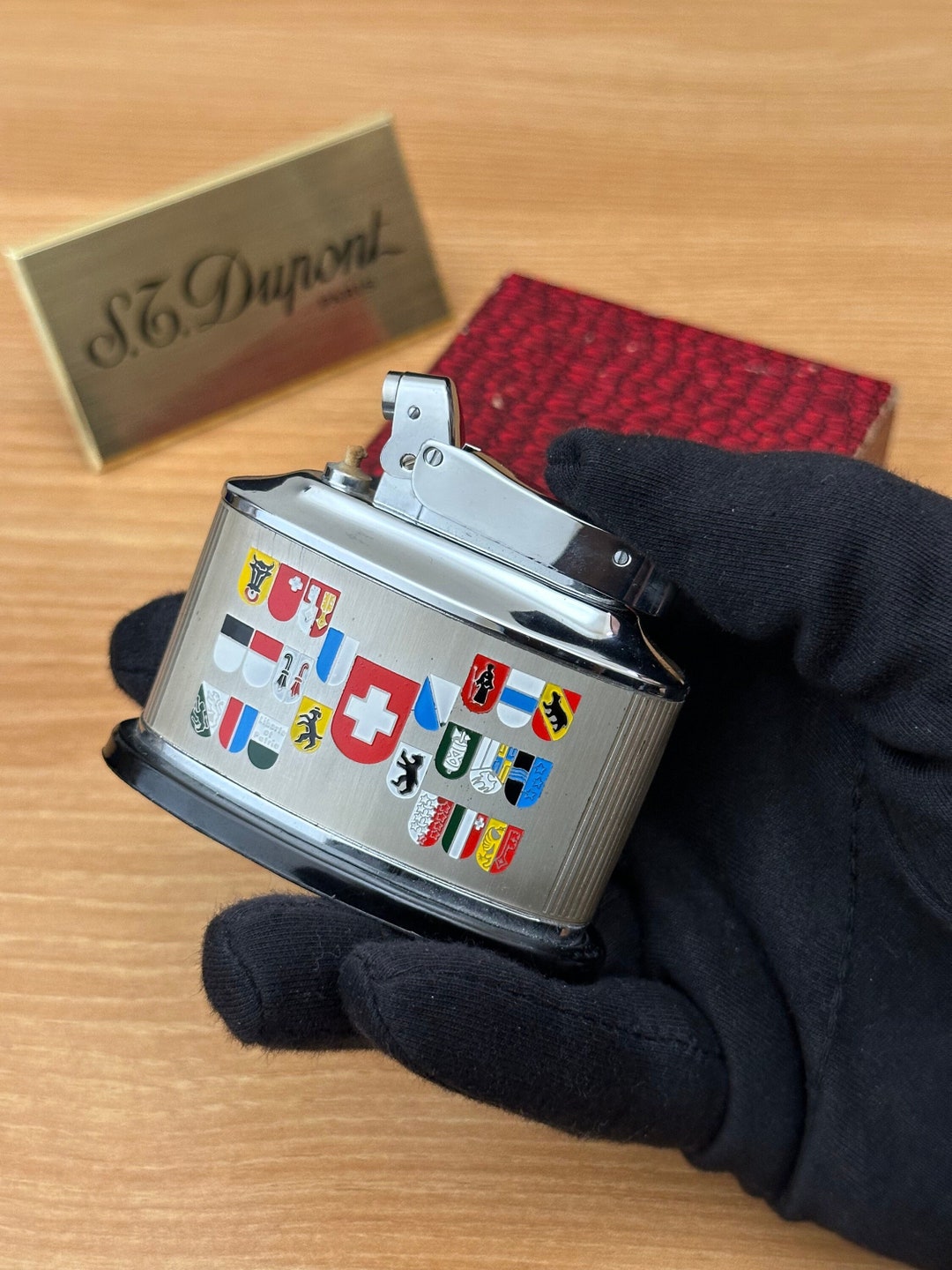 Vintage 1970 Fluid Benzine Table Lighter \ Never Used in Good Condition ...