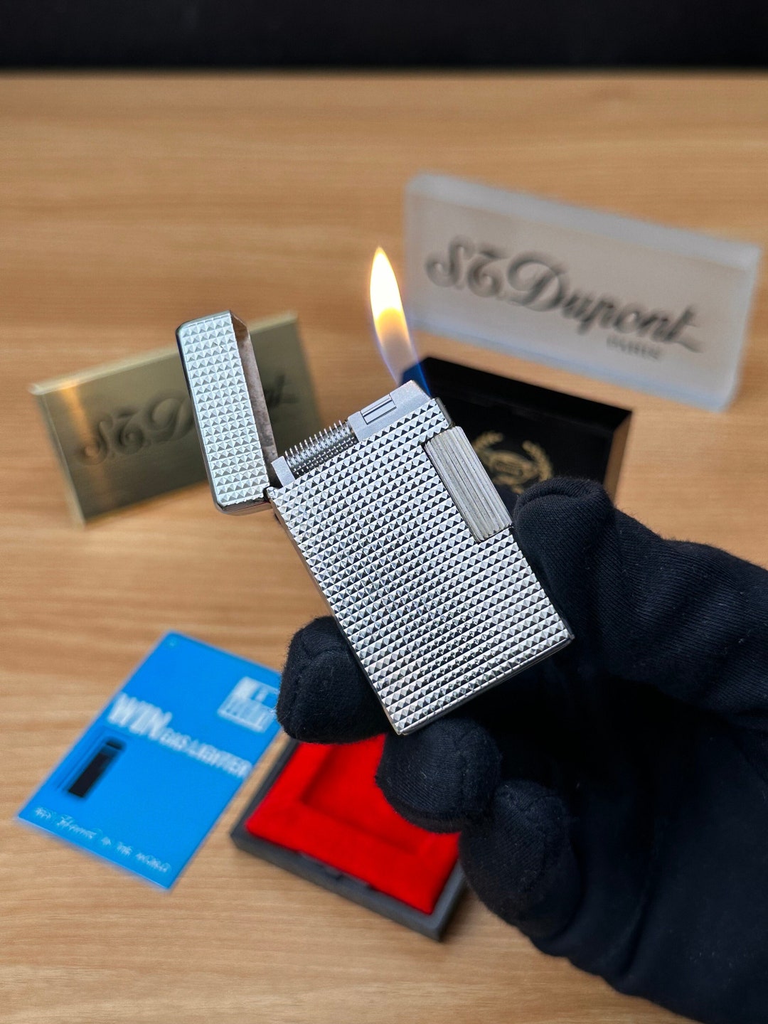 Vintage 1980 Win High Quality Lighter \ With Box and Document \ Working ...