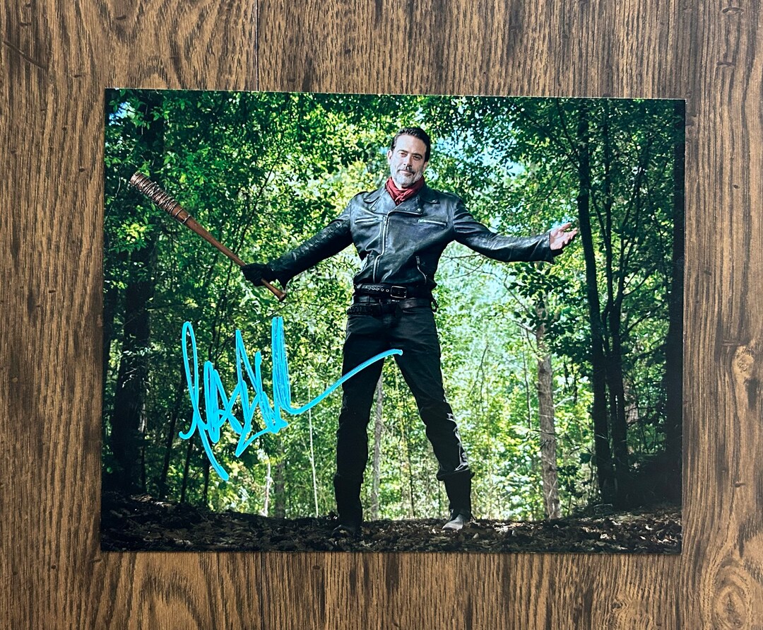 Jeffrey Dean Morgan as Neagan - Genuine Hand Signed 8 X 10 Authentic ...