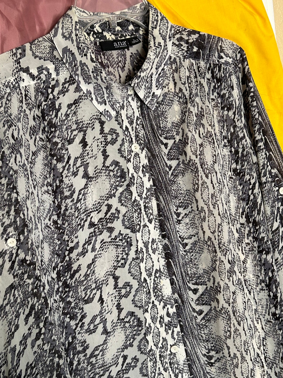 Vintage Ana - Women’s Shirt From the 70’s - Poly - Size L - Great Shape ...