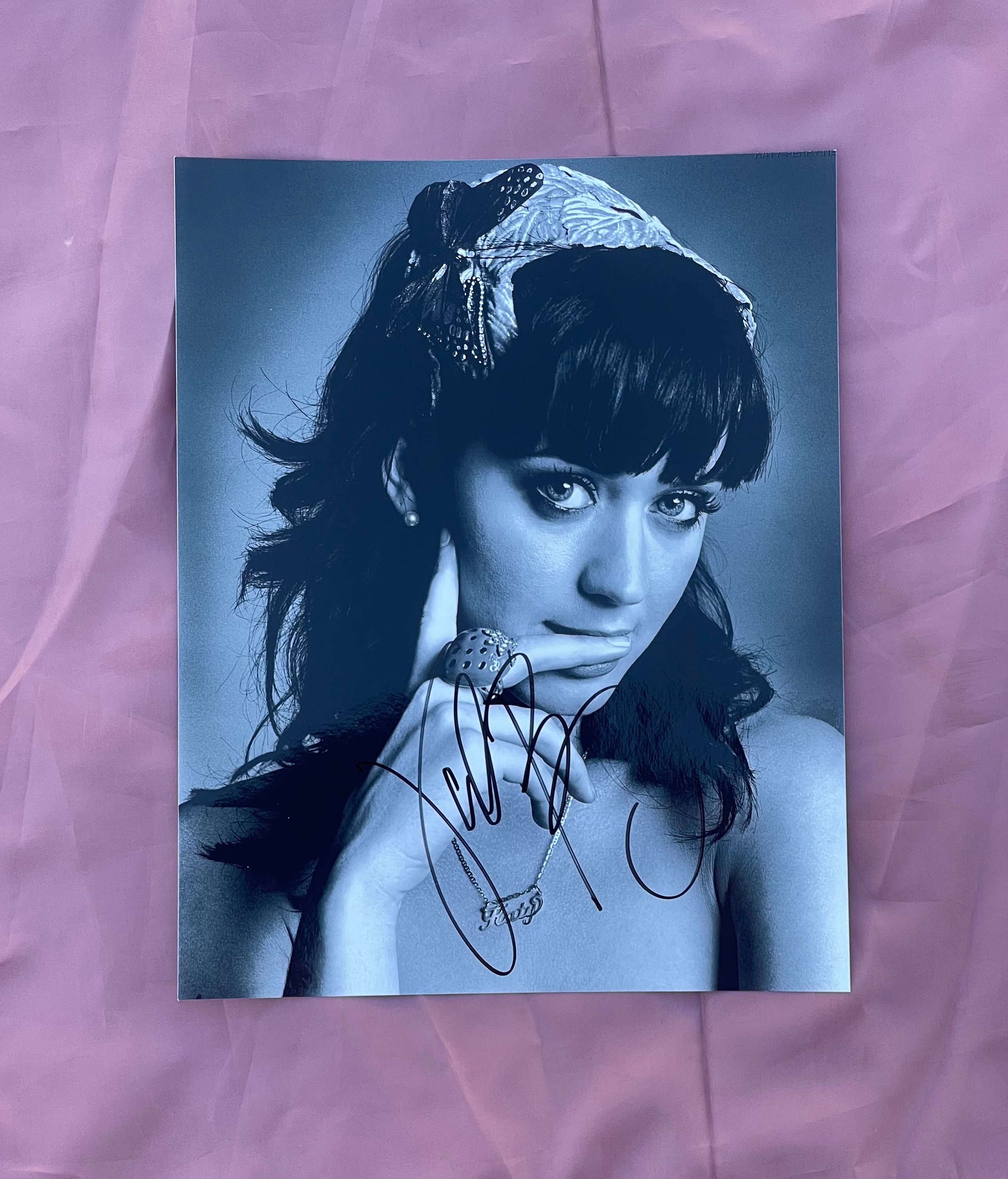 Katy Perry Genuine Hand Signed 8x10 Authentic Autographed Photo W/coa ...