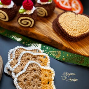Crochet Christmas Bakery Set: Amigurumi Cakes Pattern (PDF) - Etsy