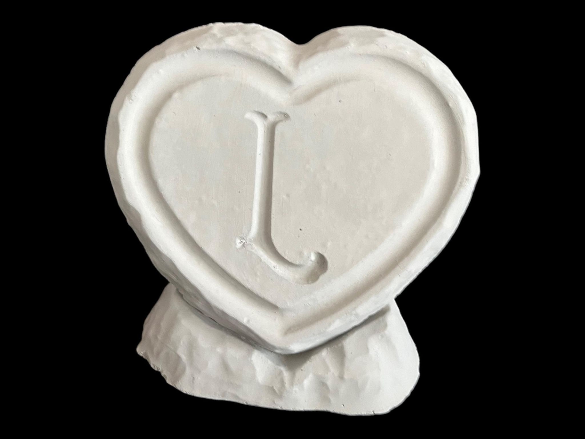 Letter Symbol L Alphabet Engraved Heart Stone Weather Resistant Strong ...