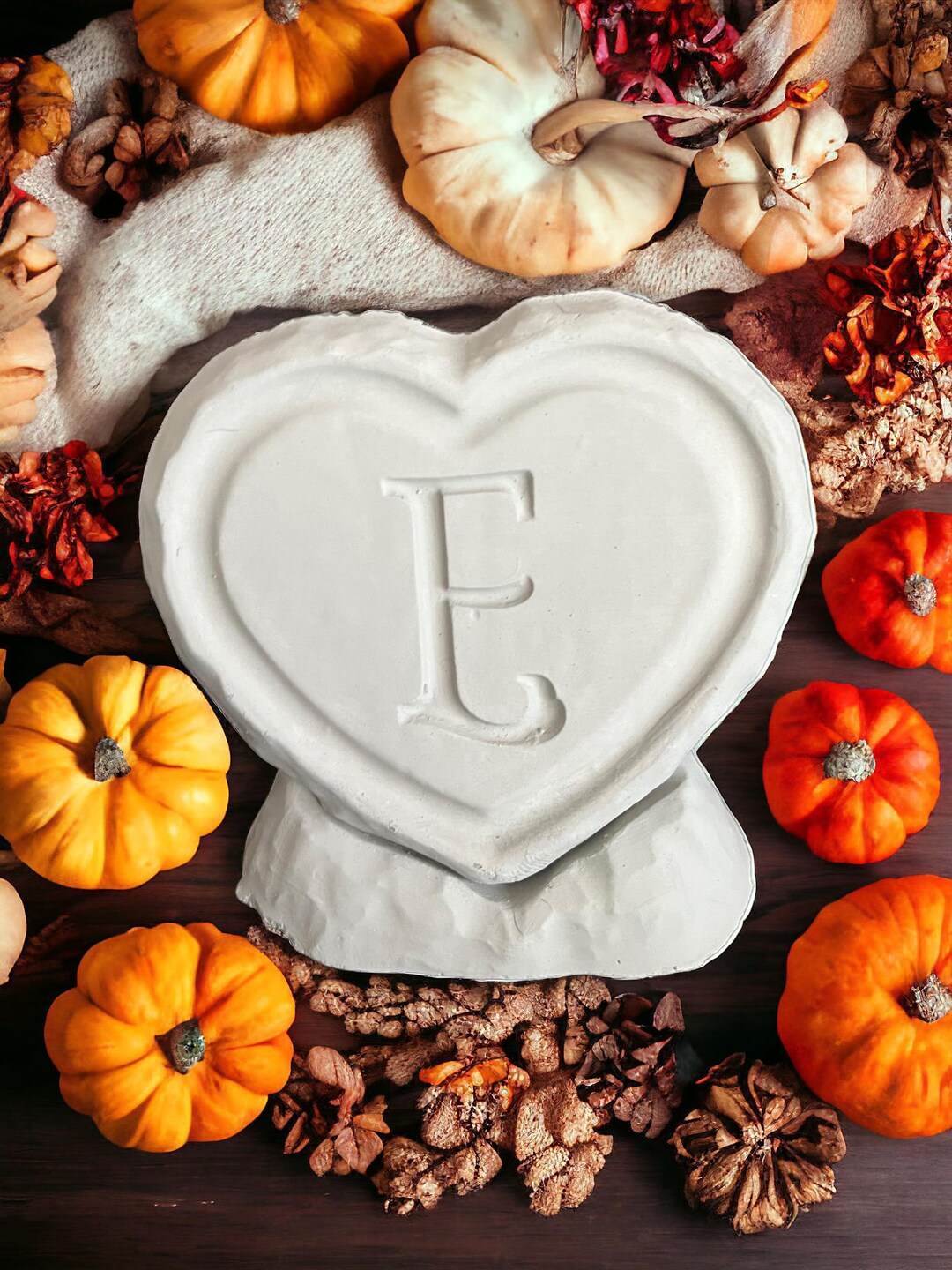 Letter Symbol E Alphabet Engraved Heart Stone Weather Resistant Strong ...