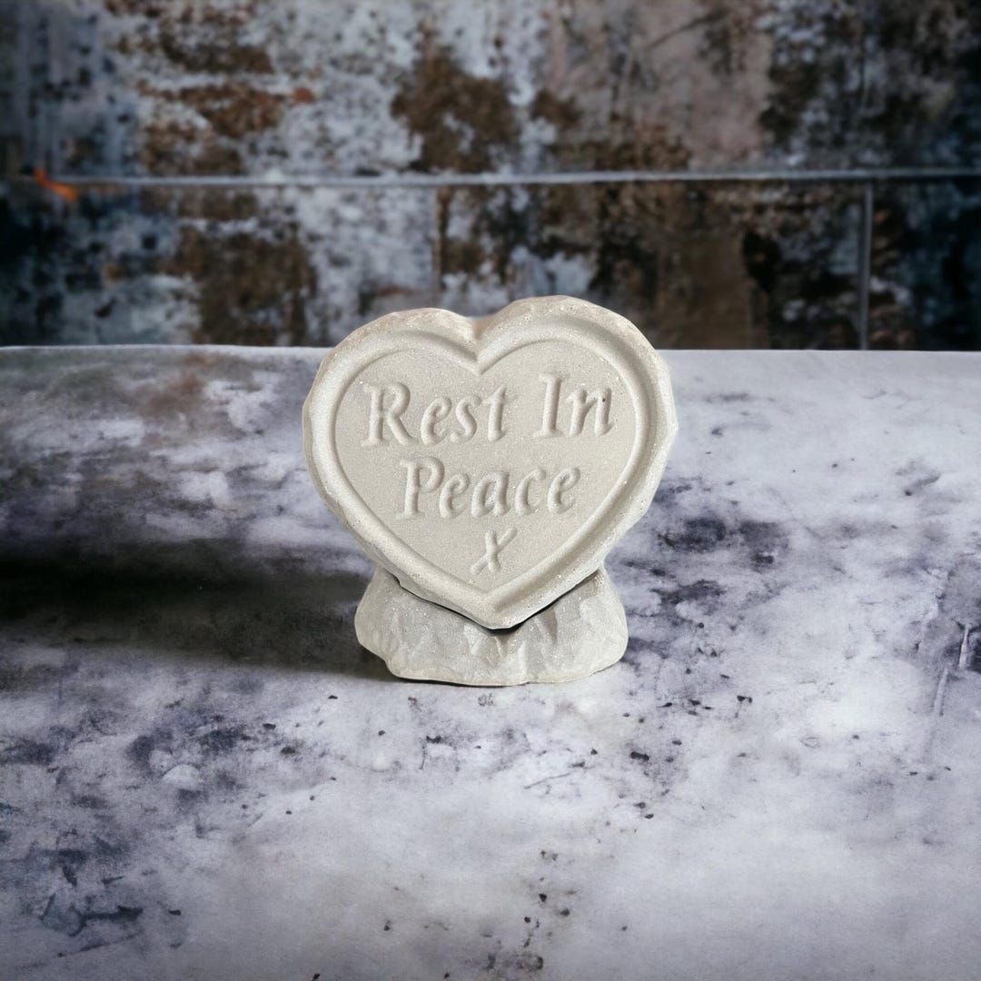 Rest in Peace Stone Ornament Honouring Your Best Friend Home Garden or ...