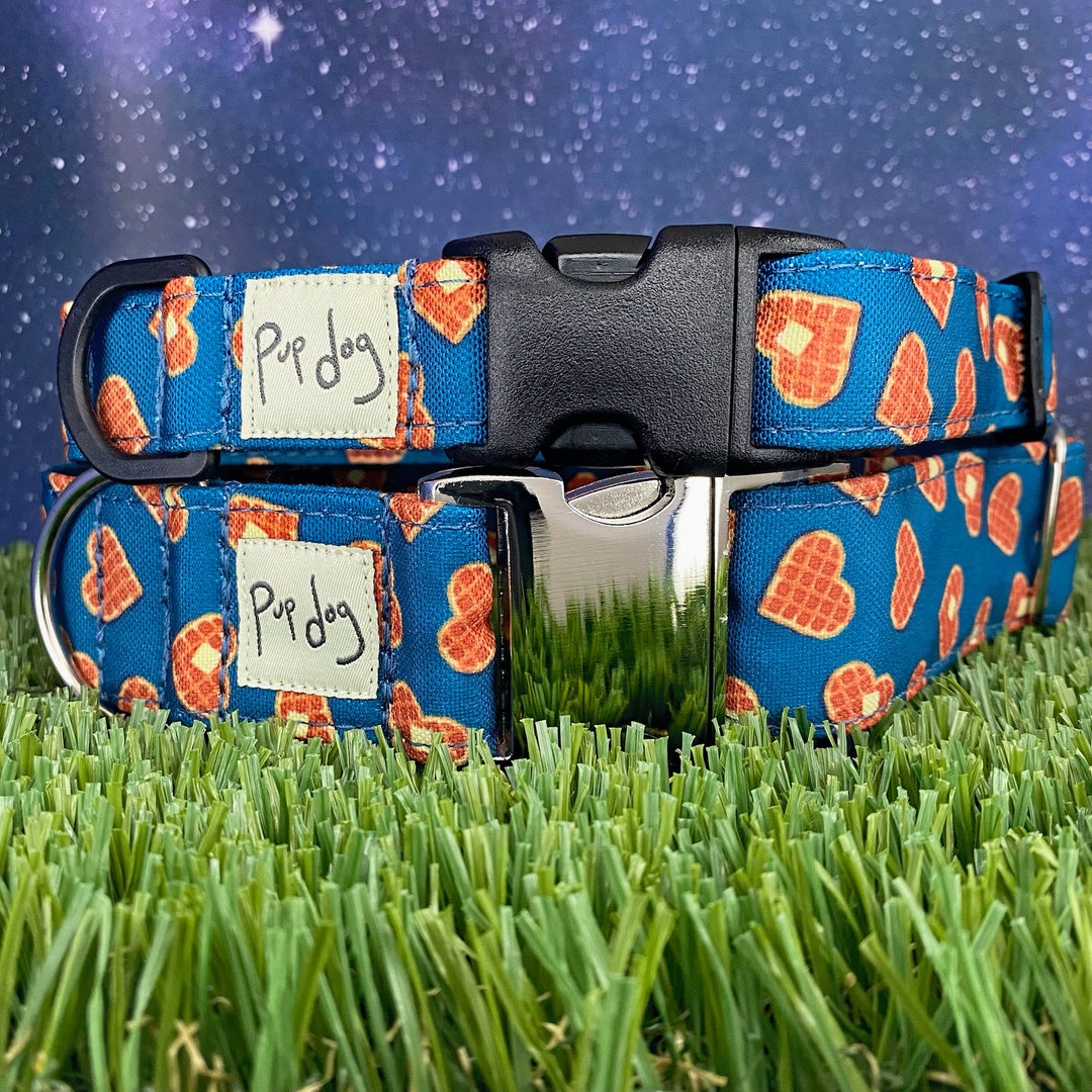 Woofles Waffle Heart Dog Collar - Etsy