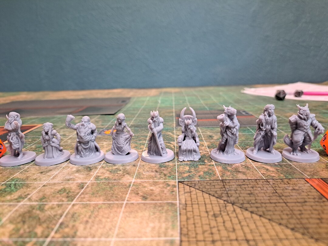 Townsfolk: Mad King's Court RPG Miniatures Set - Etsy