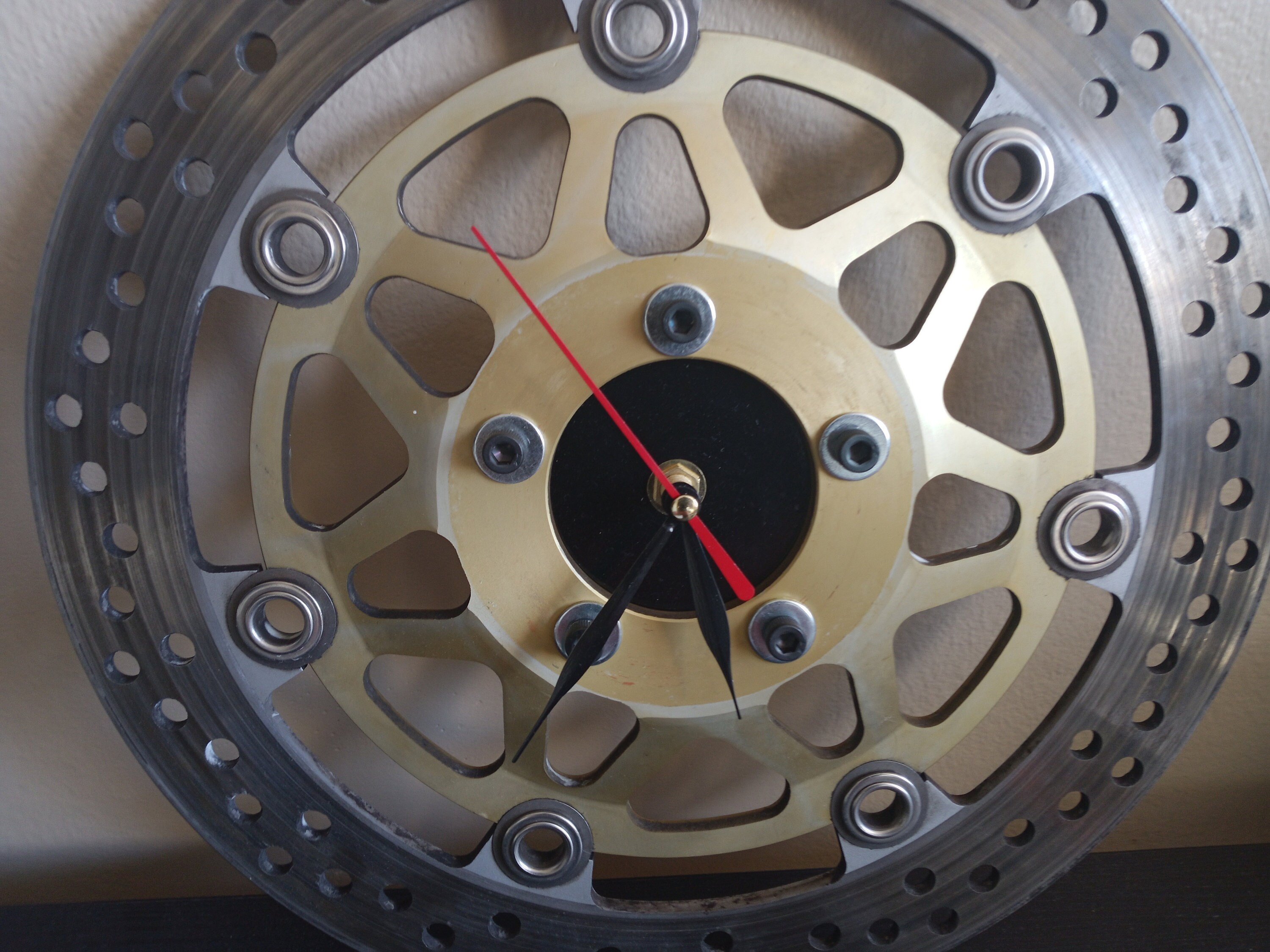 Brake Disc Clock Motorcycle Handmade Wall Clock Watch Time Garage Clock ...