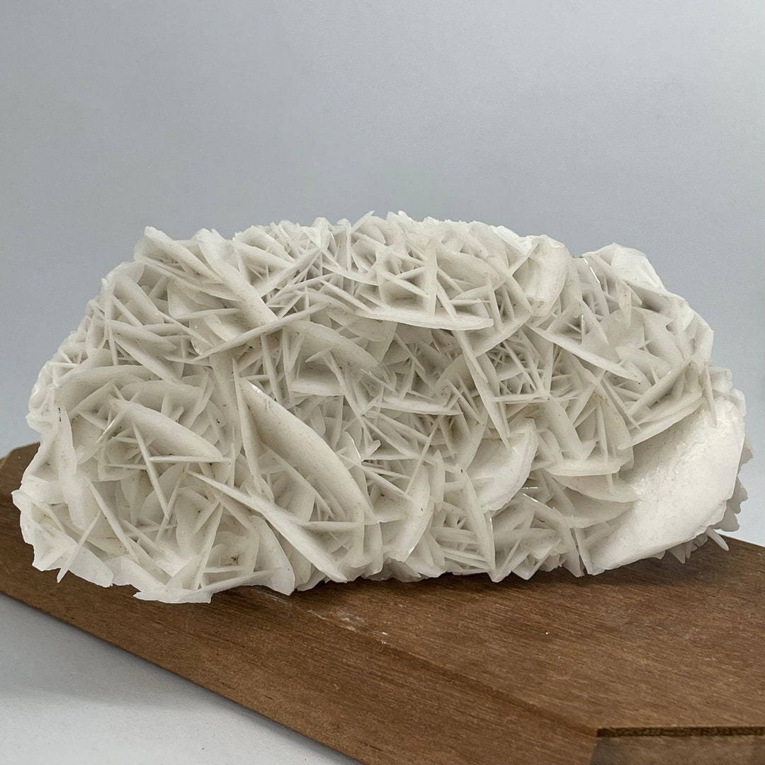 White Rose Calcite UV Reactive Hunan Calcite Raw Bladed Specimen Rare ...