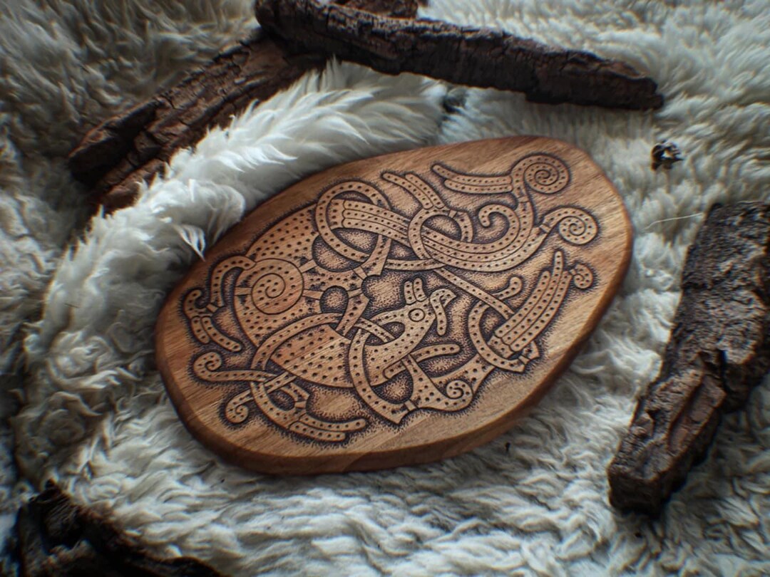 MAMMEN Style Bird, Axe Bird, Viking Wall Decor, Handmade Pyrography - Etsy