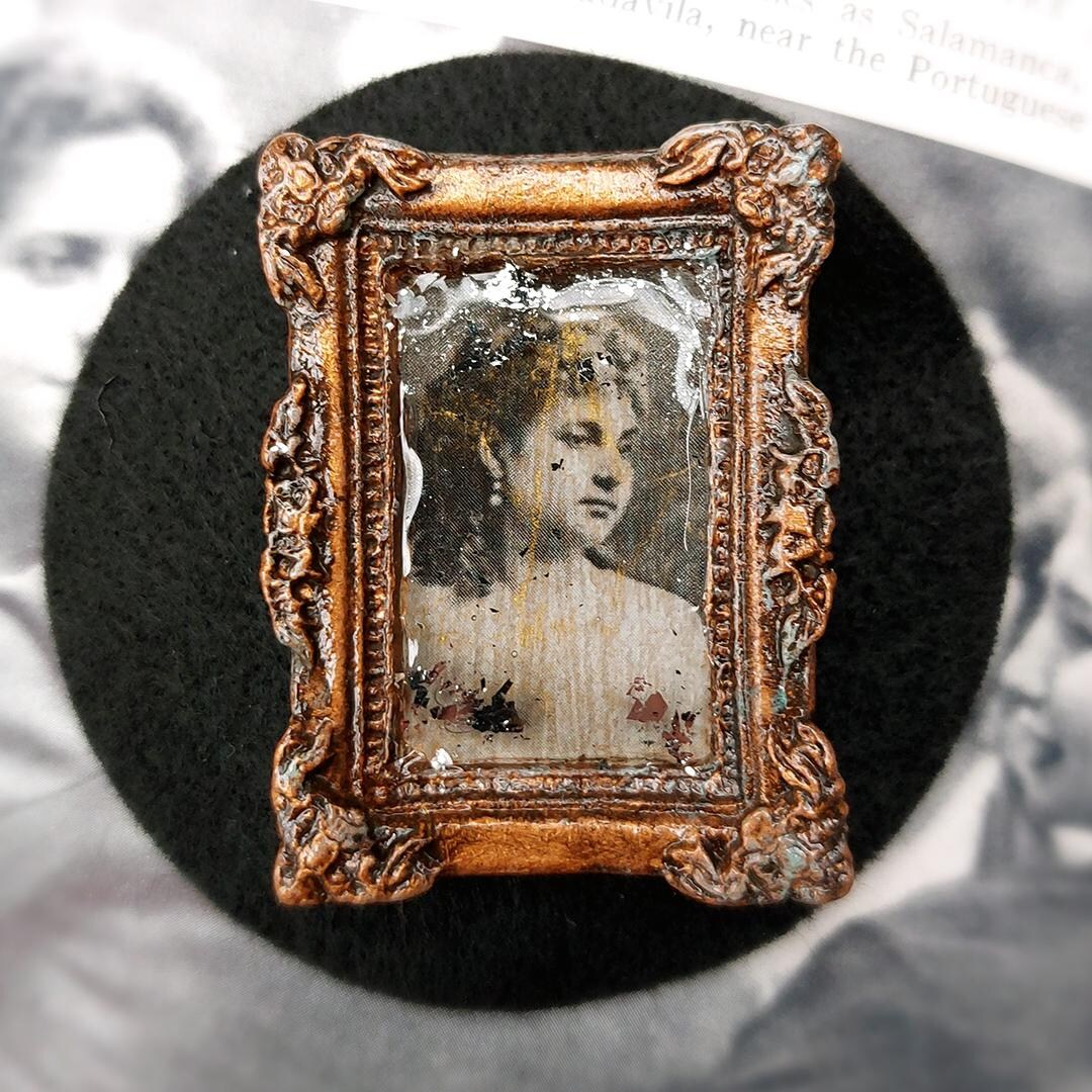 Victorian Lady Brooch Vintage Retro - Etsy