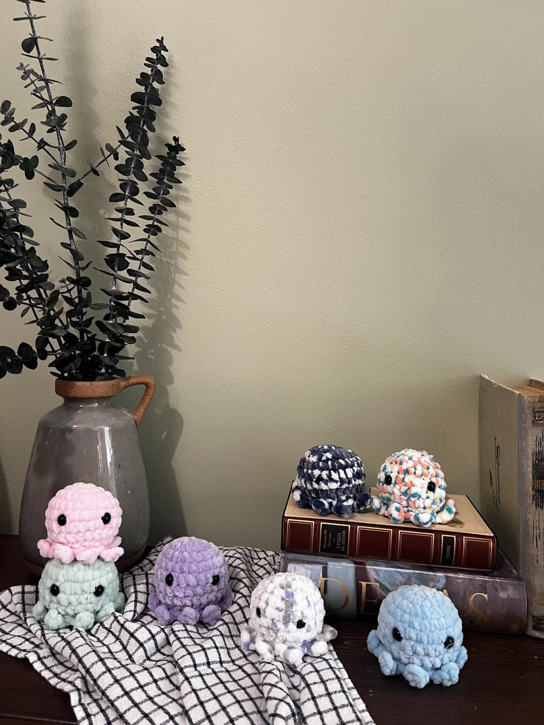 Crochet Octopus Plushie - Amigurumi - Crochet Art - Pastel Colors ...