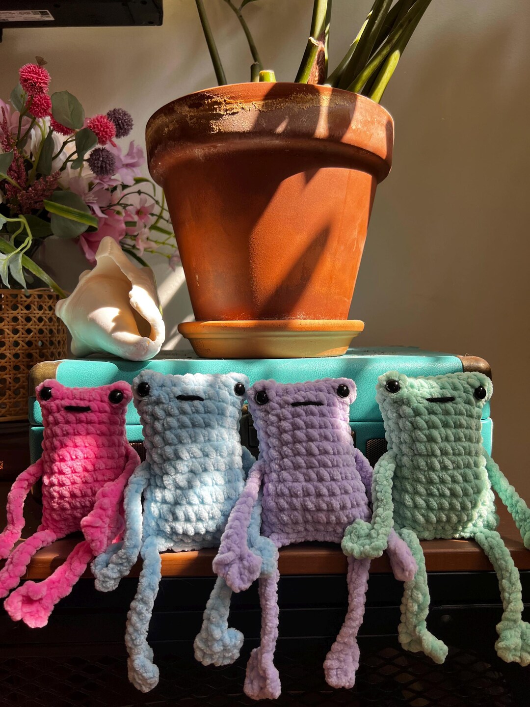 Crochet Leggy Froggy Plushie - Frog - Animal - Amigurumi - Long Legs ...