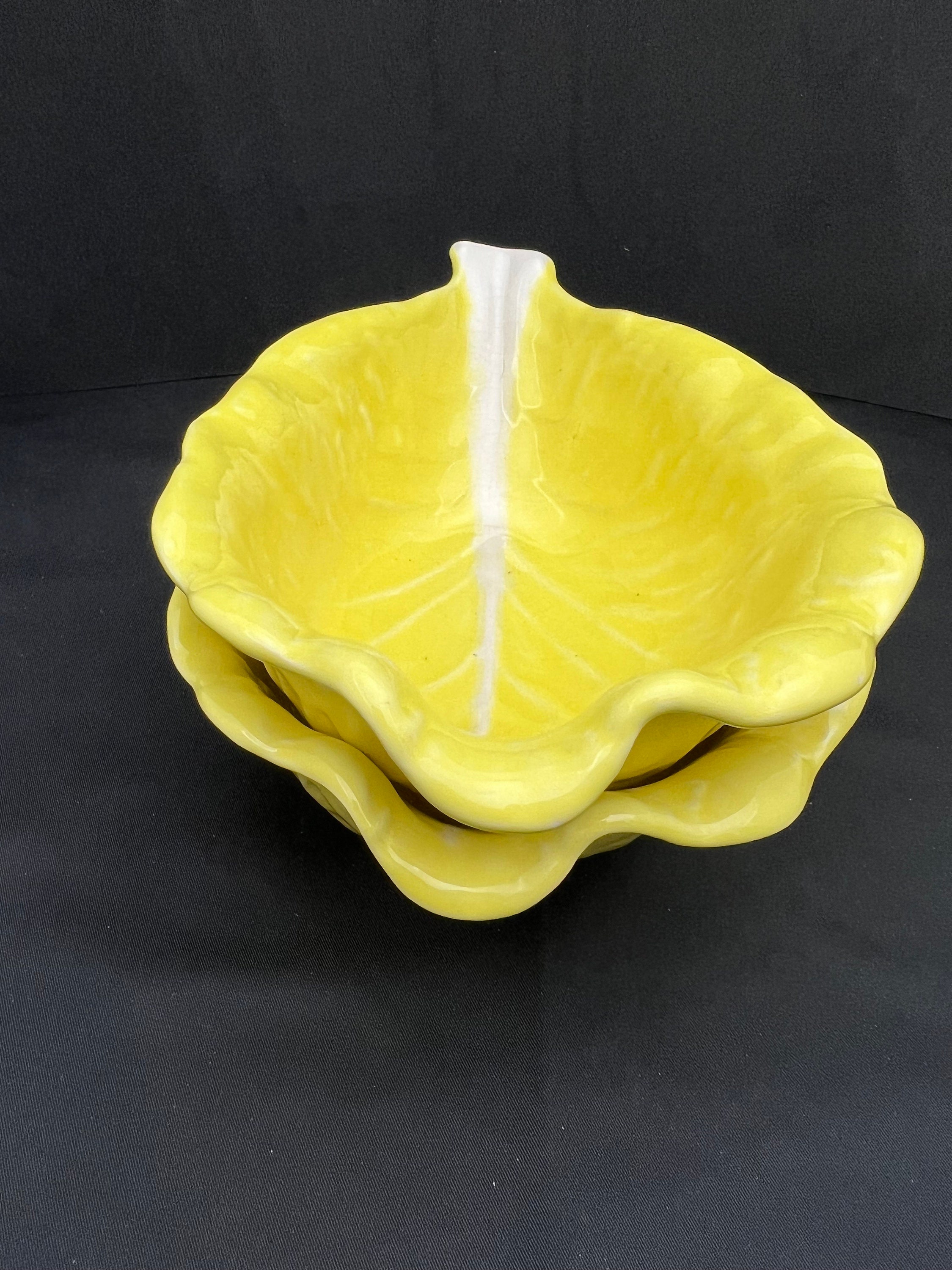 Vintage Canary Yellow Cabbage Leaf Pattern Bowls set of 3 by Selca of ...