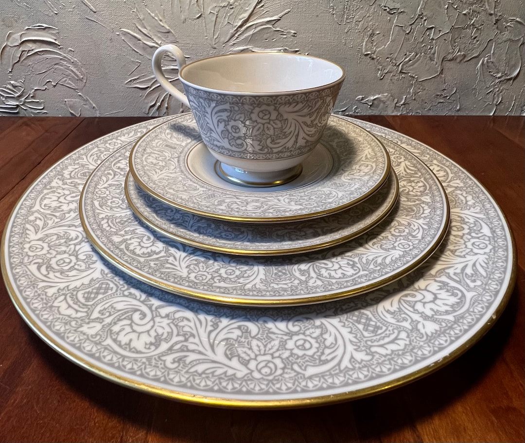 Franciscan Platinum Gray Renaissance Fine China 5 Piece Place Setting ...