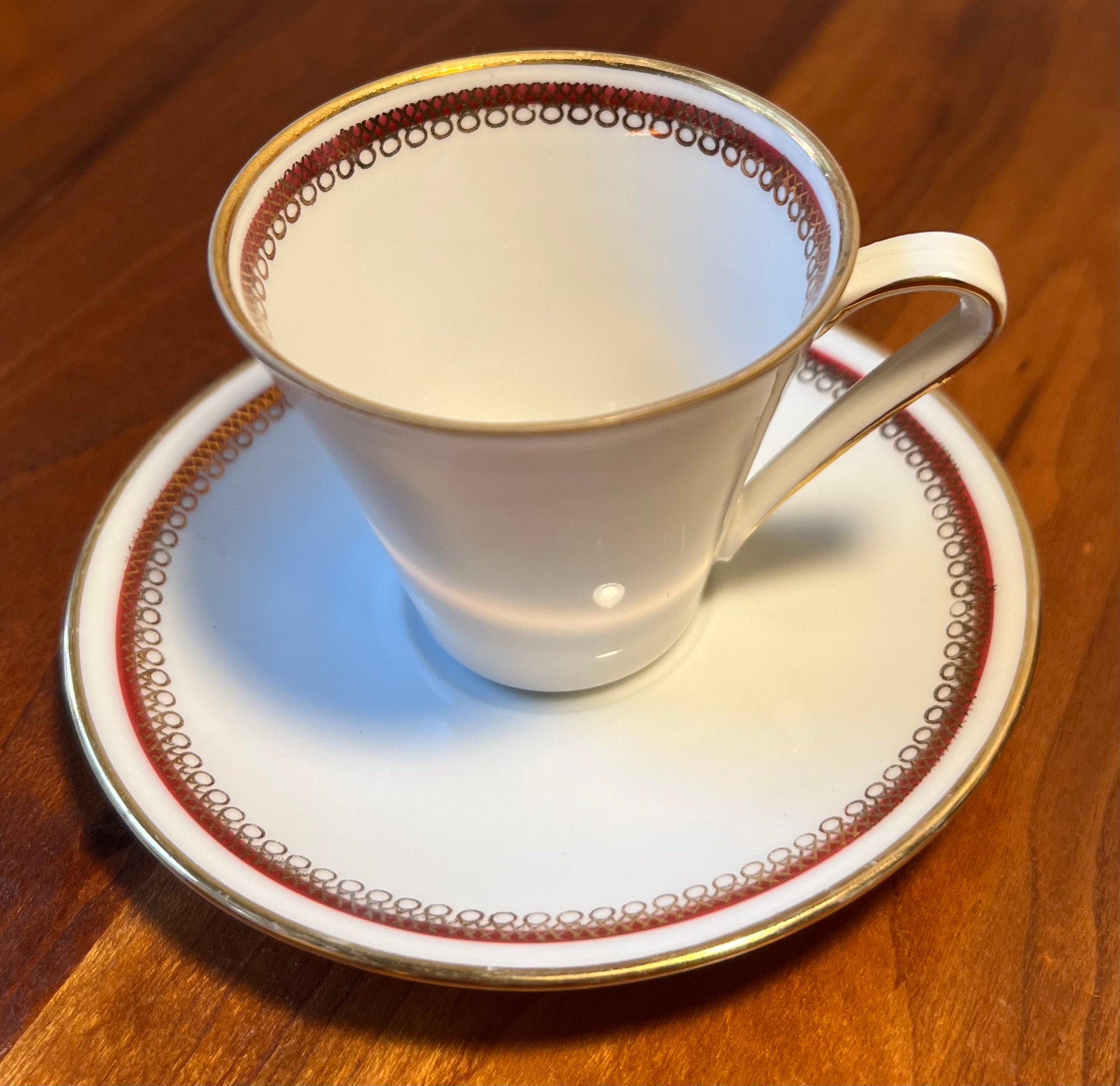 Royal Crown Tea Cups (set of 4) - Myotts Staffordshire - the Crowning ...