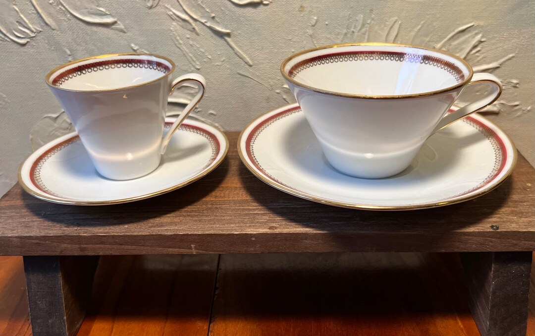 Royal Crown Tea Cups (set of 4) - Myotts Staffordshire - the Crowning ...