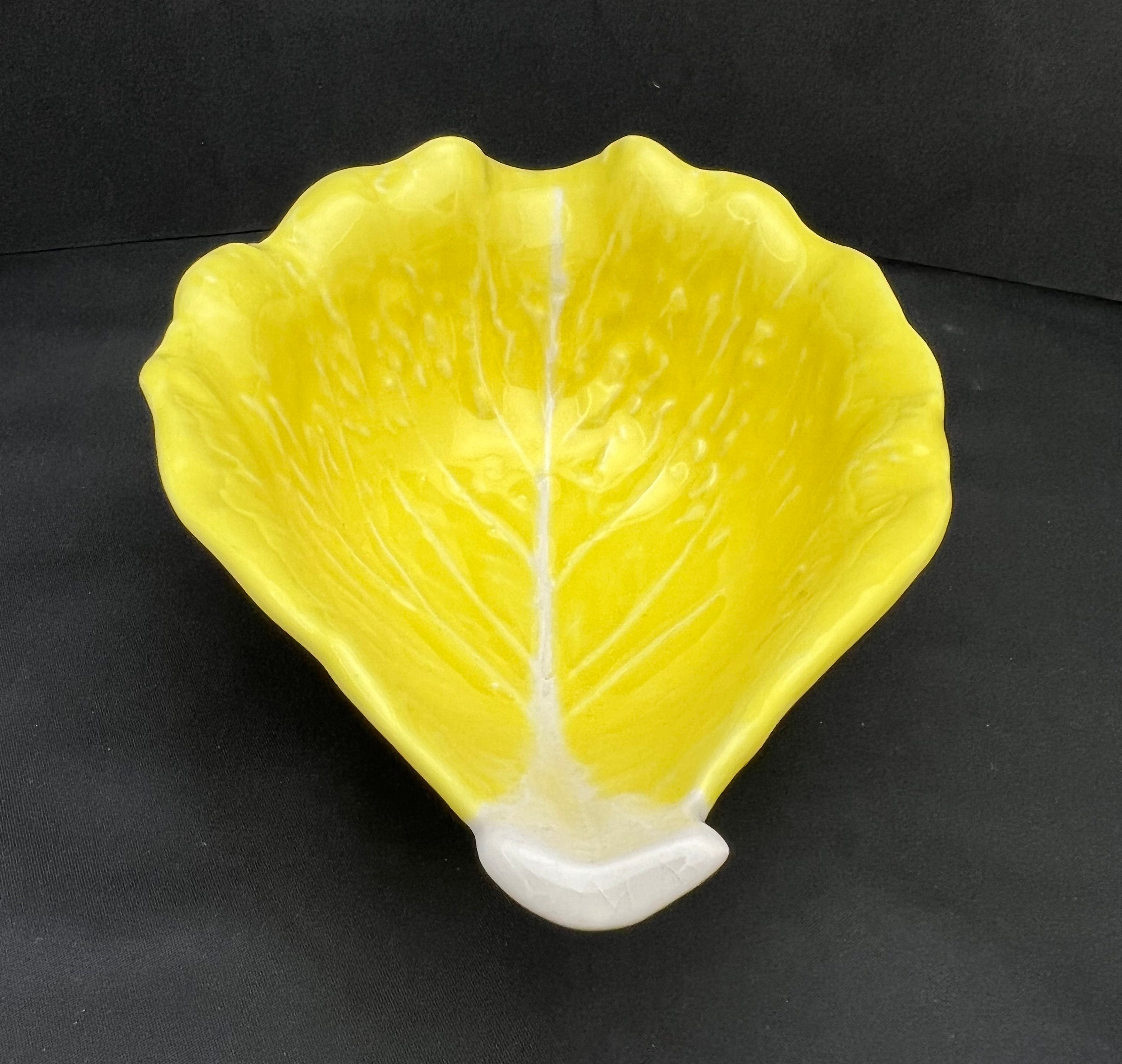 Vintage Canary Yellow Cabbage Leaf Pattern Bowls set of 3 by Selca of ...